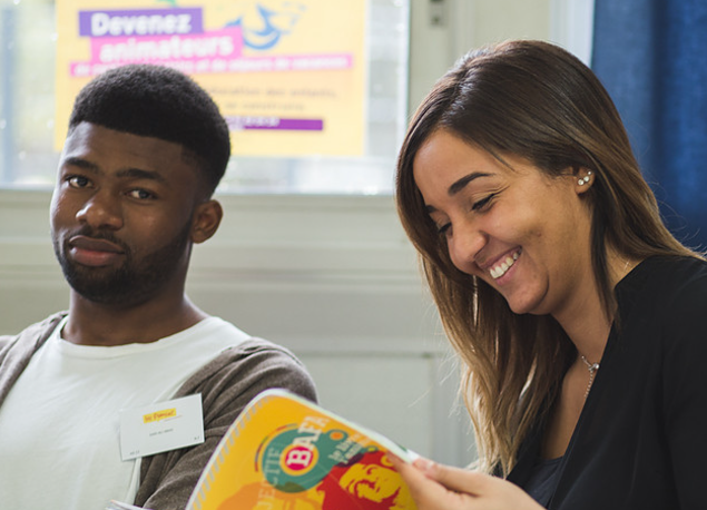 CAF - Le BAFA : un tremplin vers l’animation pour les jeunes